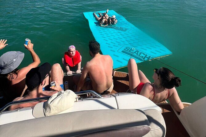 Private Yacht Rental in Miami Up to 12 People - Practical Tips for a Smooth Experience