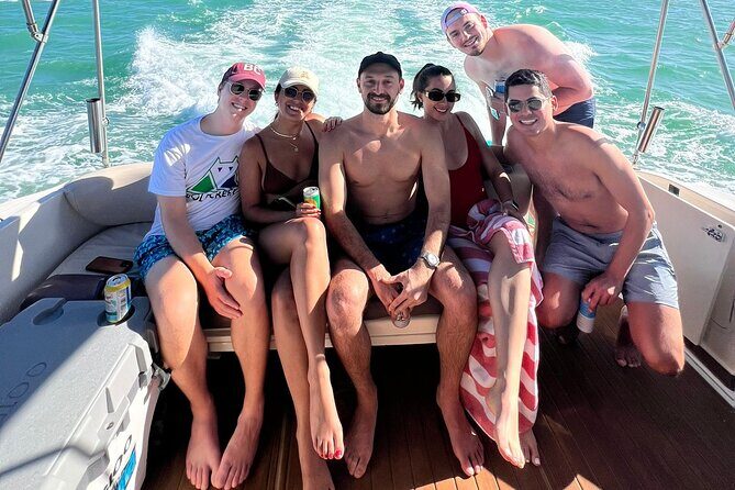 Private Yacht Rental in Miami Up to 12 People - The Sum Up