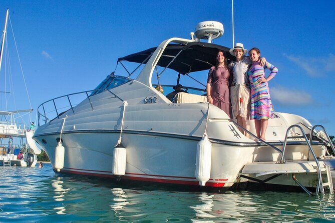 Private Yacht Tour in Punta Cana with Snorkeling and Open Bar - Key Points