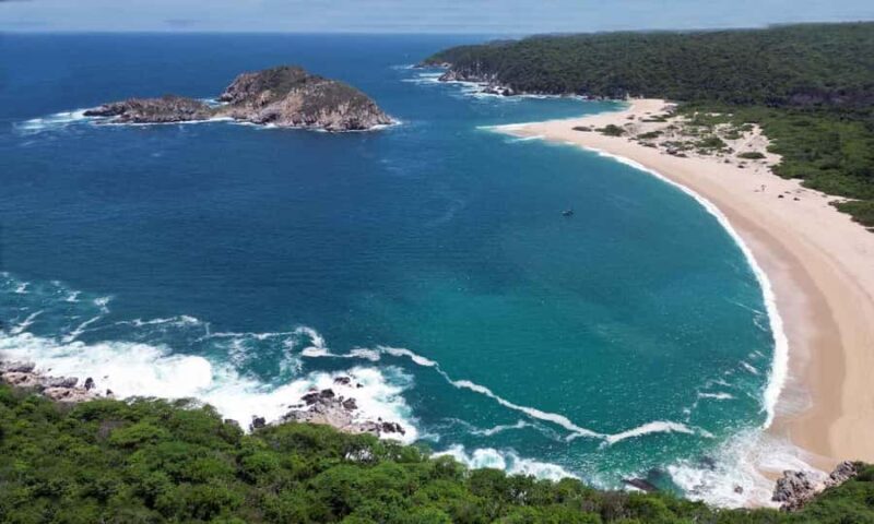 Private yacht tour of the Huatulco Bays - Why You’ll Love the Private Yacht Tour of Huatulco Bays