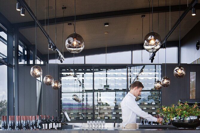 Private Yarra Valley Wine & Distillery Premium Tour Melbourne - FAQ About the Private Yarra Valley Wine & Distillery Tour