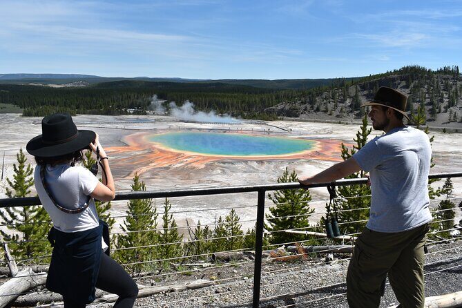 PRIVATE Yellowstone Tour 4 or more people- Picnic, Binoculars, Spotting Scope - Itinerary Breakdown: What Makes Each Stop Special