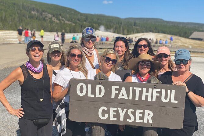 Private Yellowstone Tour: ICONIC Sites, Wildlife, Family Friendly Hikes + lunch - FAQ
