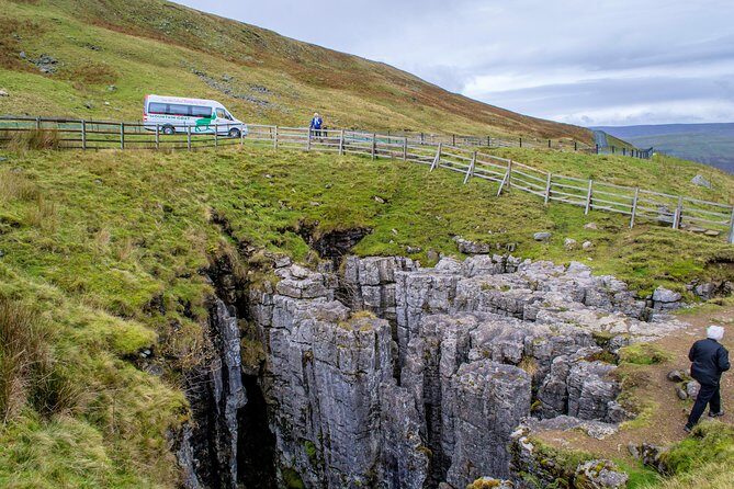 Private Yorkshire Dales from Windermere in a 16 seater Mercedes - Why the Experience Excels