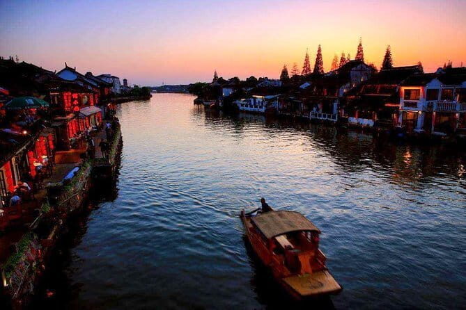 Private Zhujiajiao Sunset Tour with Dinner and Spa Option from Shanghai - Key Points