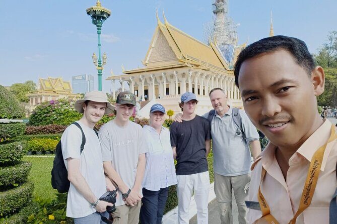 Privately Guided Full Day TukTuk Tour in Phnom Penh - Who Is This Tour Best Suited For?