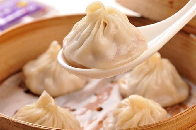 PrivateShanghai Layover Tour to Qibao Water Town&City Tour Option - The Itinerary in Detail: Why It Works