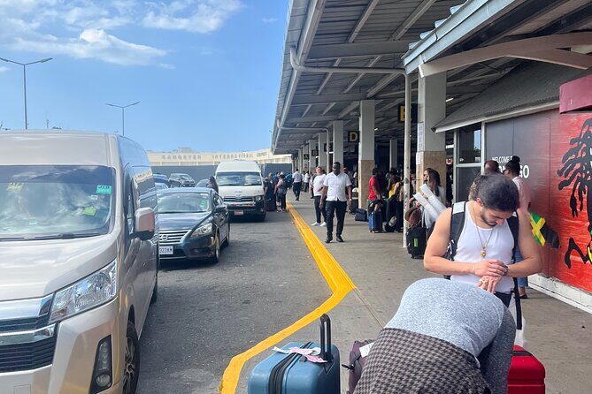 PrivateTransfer-Riu Hotels MontegoBay(Reggae, Montego Bay,Palace) - Introduction to the Montego Bay Private Transfer Experience