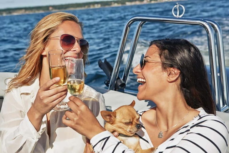 Procida: Boat tour until sunset with swim and lunch - Why This Boat Tour Is a Great Choice