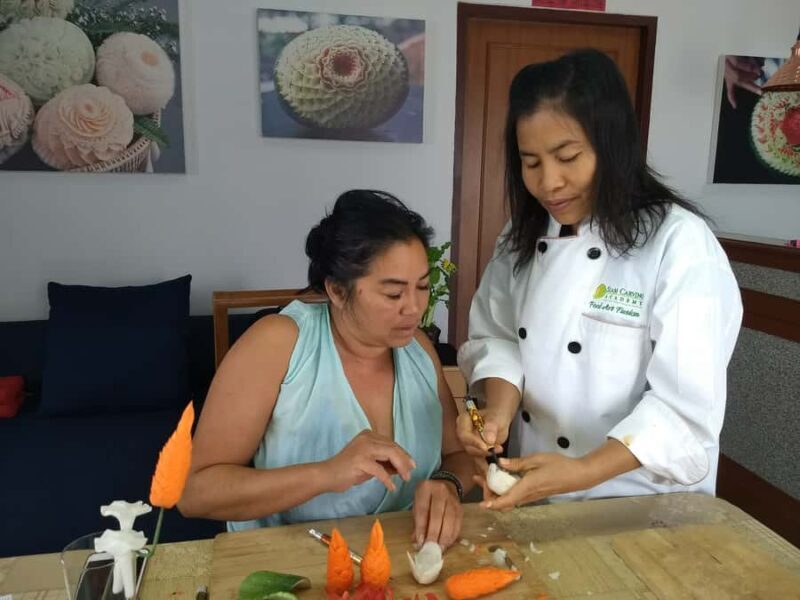 Professional 3-hour Thai Fruit and Vegetable Carving Class - Who Should Consider This Class?