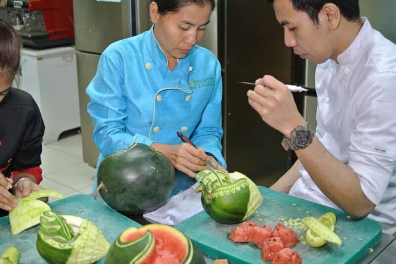 Professional 3-hour Thai Fruit and Vegetable Carving Class - FAQs