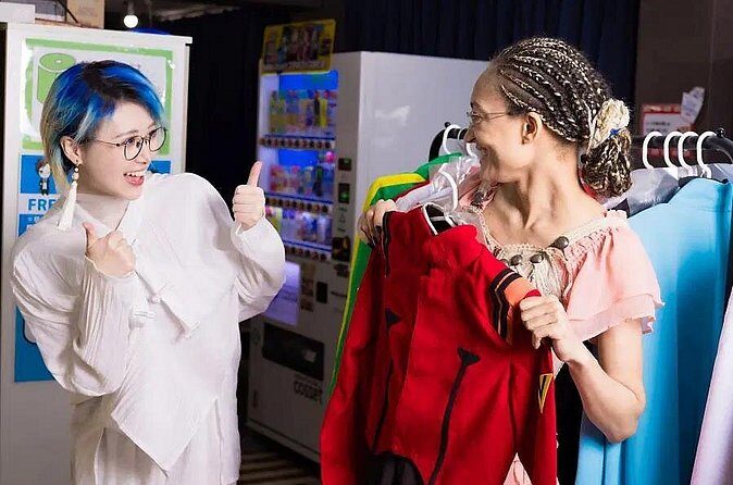 Professional Cosplay Photography Experience with English Guide - The Studio and Costume Options