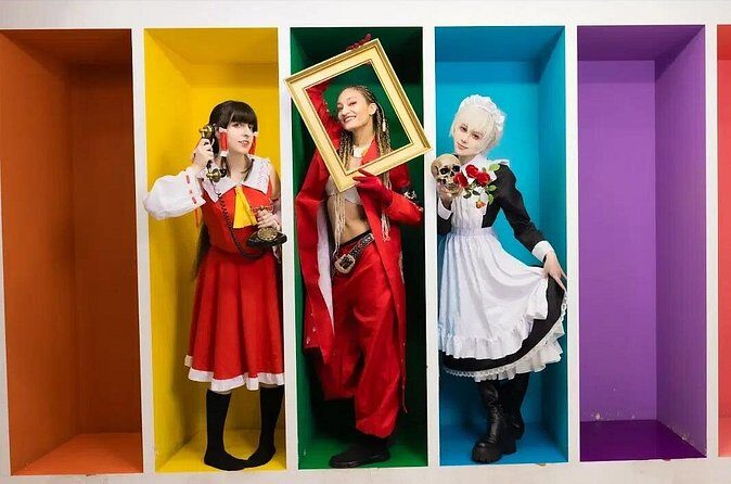 Professional Cosplay Photography Experience with English Guide - The Guides and Photographer: Why They Matter