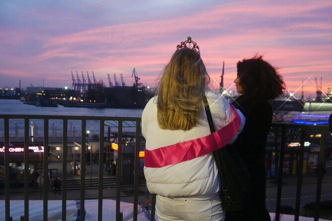 Professional photo tour with Hamburg sights - Experience and Atmosphere