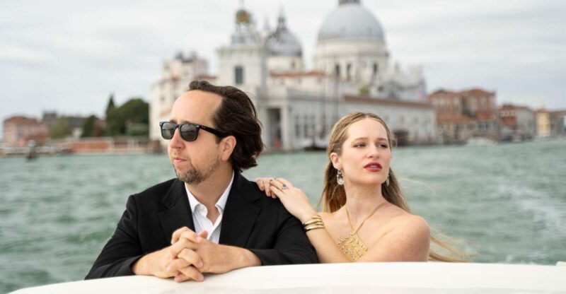 Professional Photoshoot in Venice - Key Points