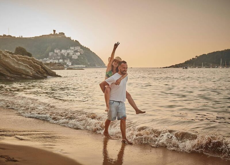 Professional photoshoot while visiting San Sebastián - The Value and Pricing Perspective