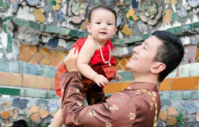 Professional Thai Costume Photography at Wat Arun, Bangkok - FAQ