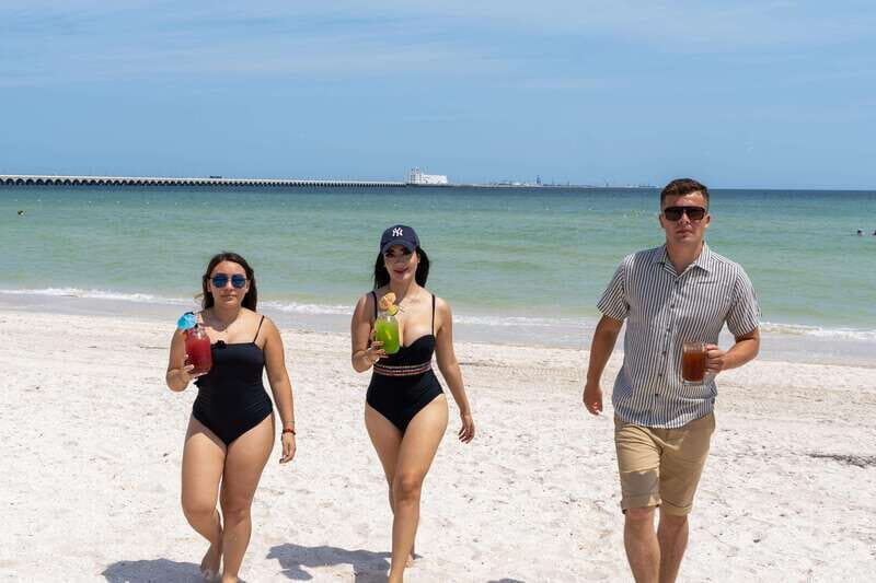 Progreso: Chichi´s beach club - Summary