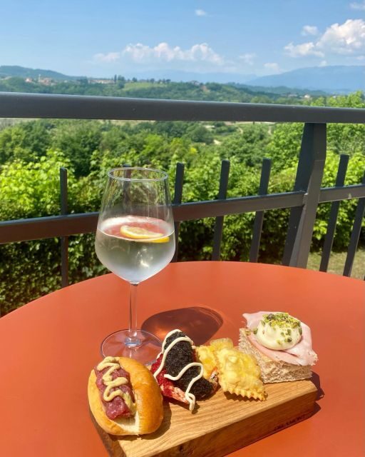 Prosecco Hills Private Tour All inclusive. 2 wineries+lunch - Introduction