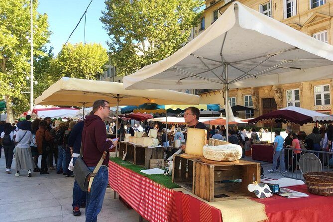 Provençal Farmers market tour - A Deep Dive into the Provençal Farmers Market Tour