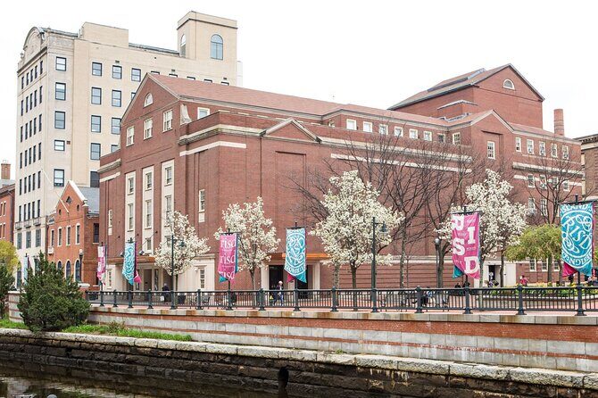 Providence Architecture Boat Tour - What Makes the Providence Architecture Boat Tour Worth Considering