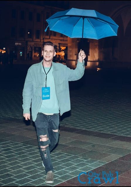 Pub Crawl - 1-hour Open Bar then Vip to 5 Clubs - Krakow - Guides and Atmosphere