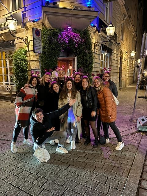 Pub crawl incl. Oktoberfest museum guided tour with beer tasting (private) - Key Points