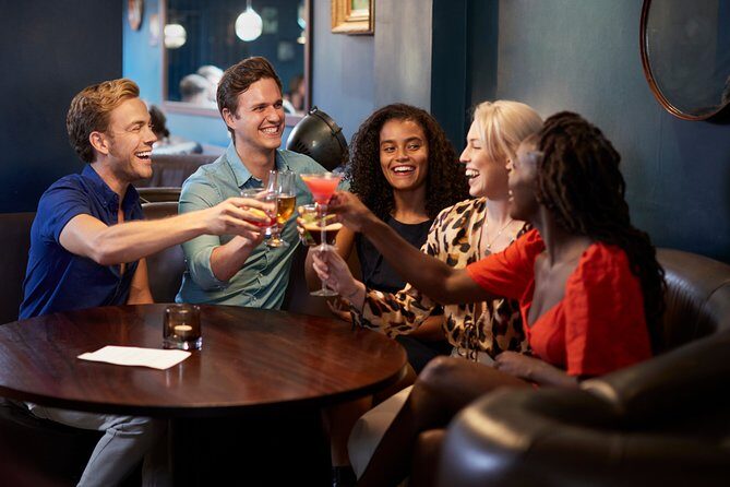 Pub Crawl Lucknow - Key Points