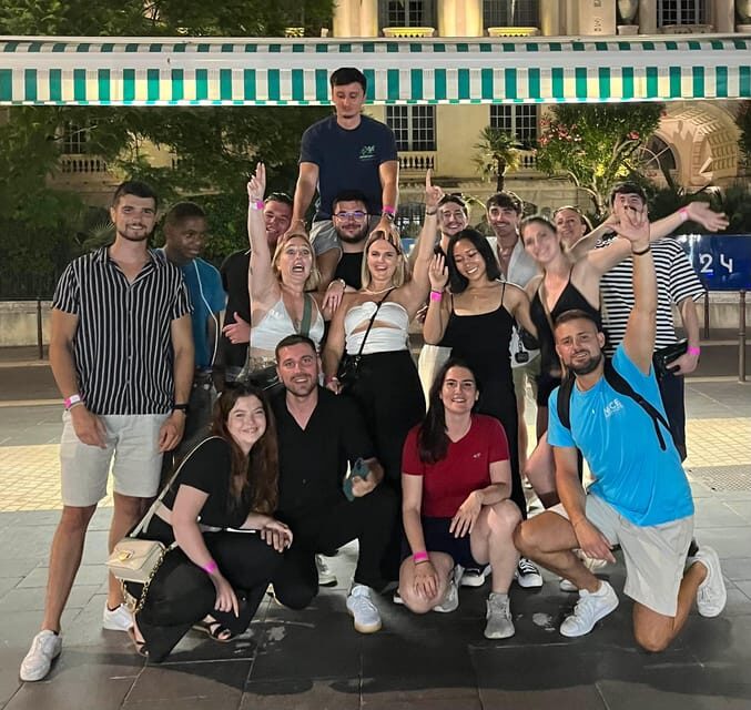 Pub Crawl Nice: Free Shots,Best Bar, Secret Surprise with us - A Closer Look at the Night: What the Tour Offers