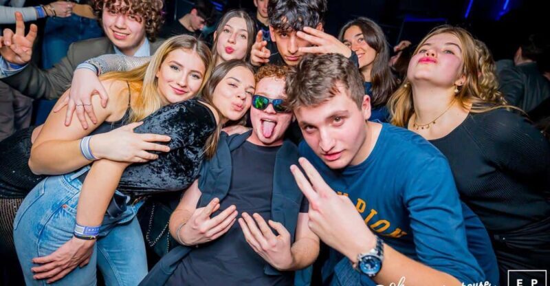 Pub Crawl with Shots and Night Club I Prague - Authentic Feedback from Participants