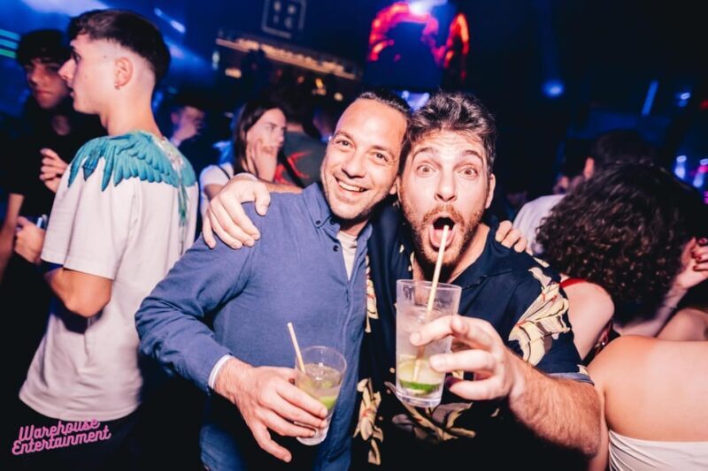 Pub Crawl with Shots and Night Club I Prague - FAQ