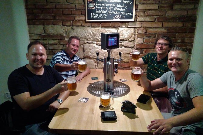 PUB und CLUB Crawl in the Czech Republic: Pilsen - How the Tour Works: From Meeting Point to Nightlife Highlights