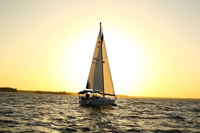 Public Sunset Sail with only 6 people - What You Can Expect from the Sunset Sail Experience