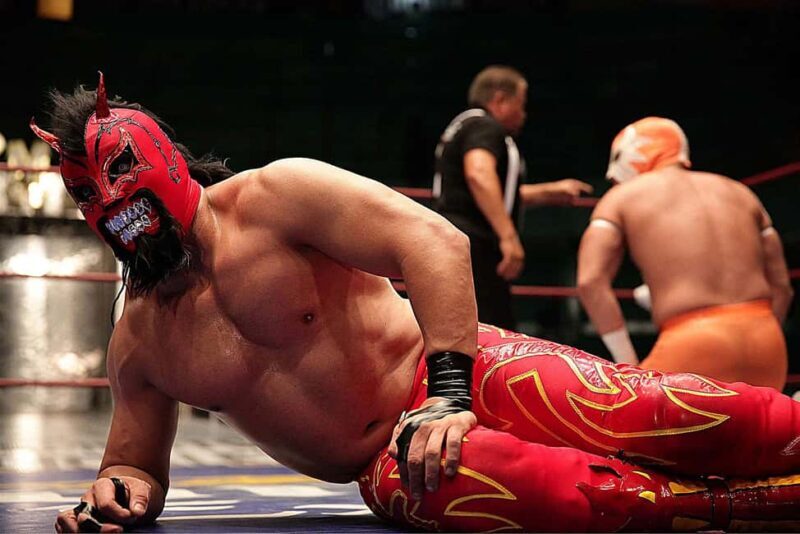 Puebla: Iconic Pro Wrestling Show with Dinner & Drink - Authenticity and Cultural Significance