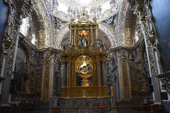 Puebla + Secret Tunnels of Xanenetla (private tour) - Exploring Calle de los Dulces and Barrio del Artista