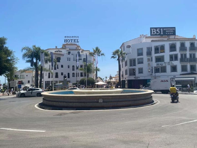 Puerto Banús: Private harbor tour with tapas & cocktail - Practical Details