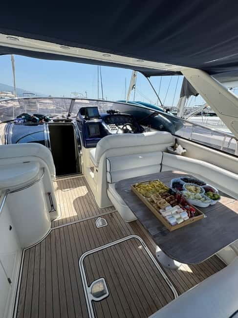 Puerto Banus: Private Luxury Yacht Charter - A Closer Look at the Experience