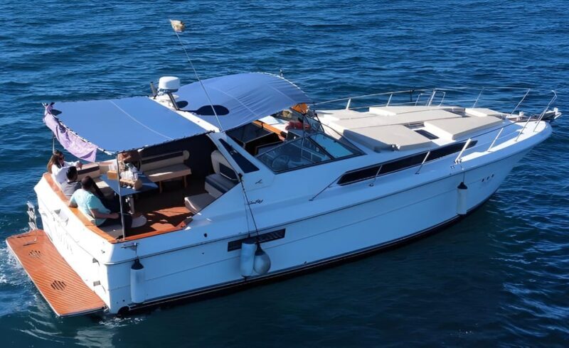 PUERTO BANUS: YACHT RENTAL FOR GROUP 2H - Practical Details: Making the Most of Your Booking
