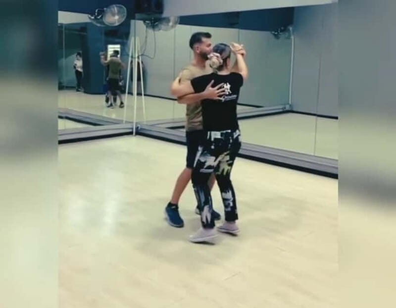 Puerto de La Cruz 3 min far,latin dance classes - Who Should Consider This Experience?