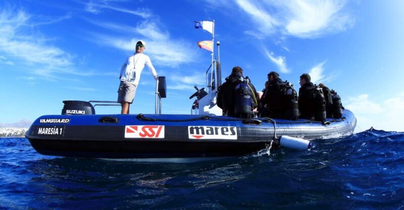 Puerto del Carmen: Guided Scuba Dive (certified only) - The Itinerary: What to Expect
