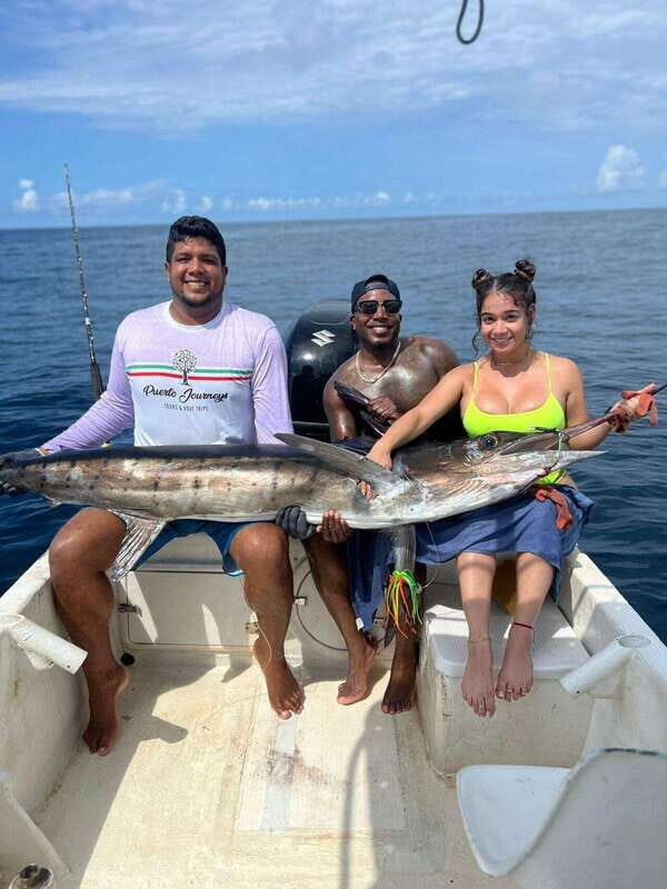 Puerto Escondido: Fishing Boat Trip with Buffet Lunch - The Flavors of Puerto Escondido’s Sea