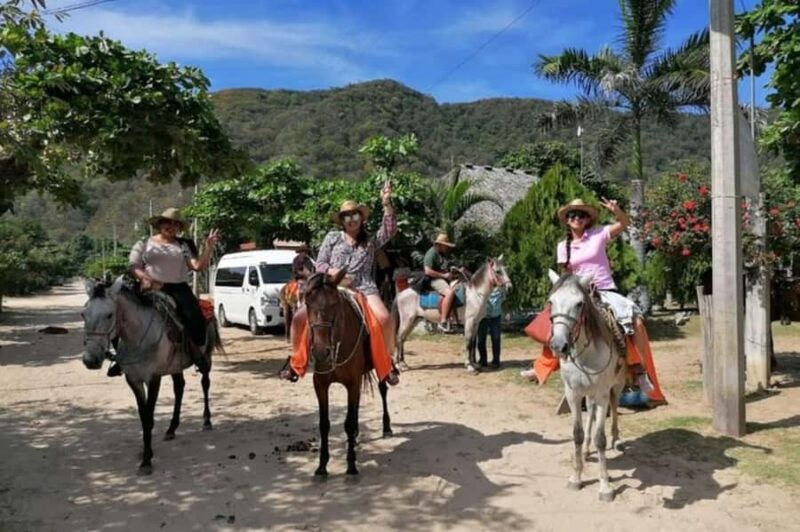 Puerto Escondido: Horseback Ride and Hot Springs Tour - Authentic Experiences You’ll Love
