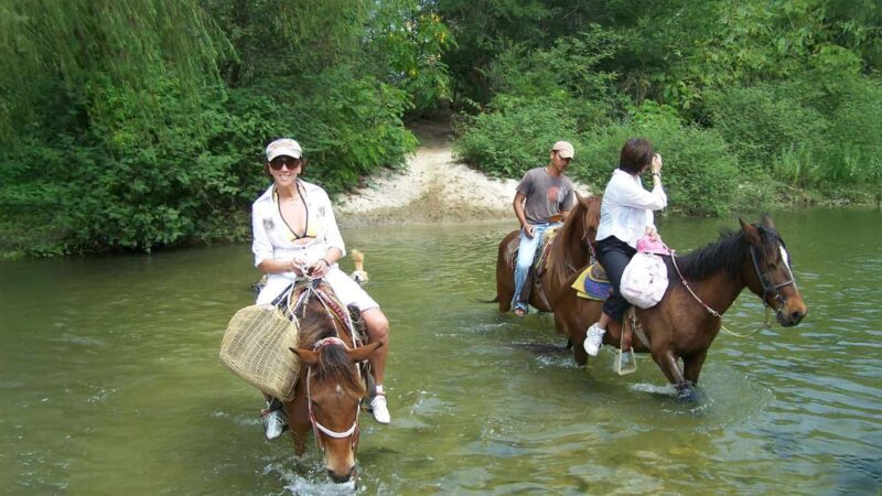 Puerto Escondido: Horseback riding to the Atotonilco hot springs. - An In-Depth Look at the Experience