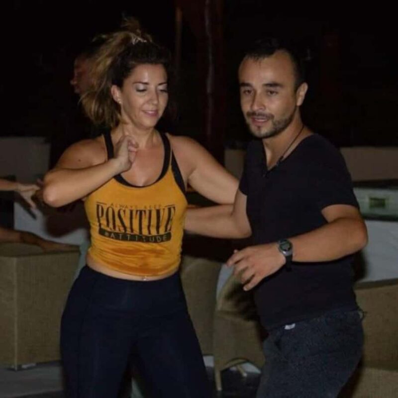 Puerto Morelos: Salsa/Bachata Private Class - Key Points