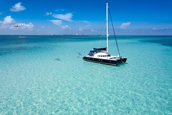 Puerto Morelos Secret Sandbar Catamaran Sail - The food and drinks