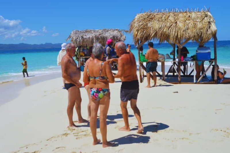 Puerto Plata: Amber cove and Taino Bay guided tour - Transportation and Group Size