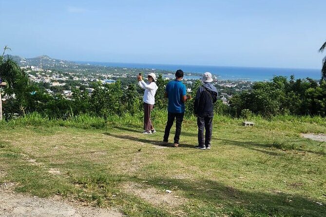 Puerto Plata: City Tour with Rum, Chocolate and Cigars - The Amber Museum: A Peek into Prehistoric Beauty