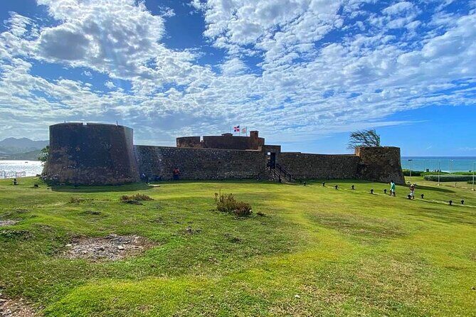 Puerto Plata: Local Walking Tour of Iconic Sites - What Travelers Say and Why It Matters