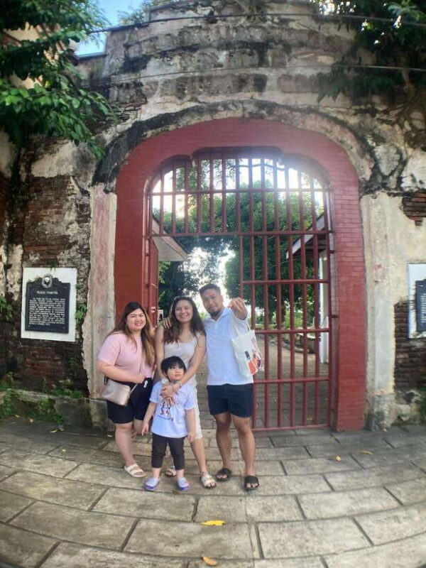 Puerto Princesa: Cathedral and Baker's Hill Tour - Key Points