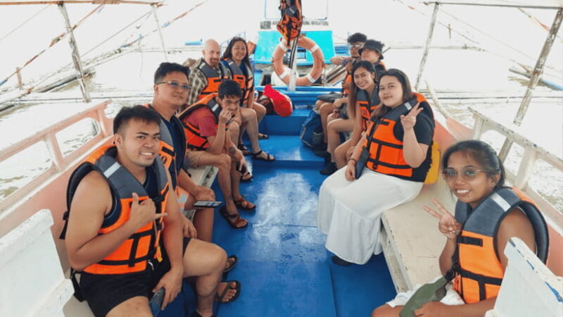 Puerto Princesa: Honda Bay Island Hopping with Picnic Lunch - An Authentic Day in Honda Bay
